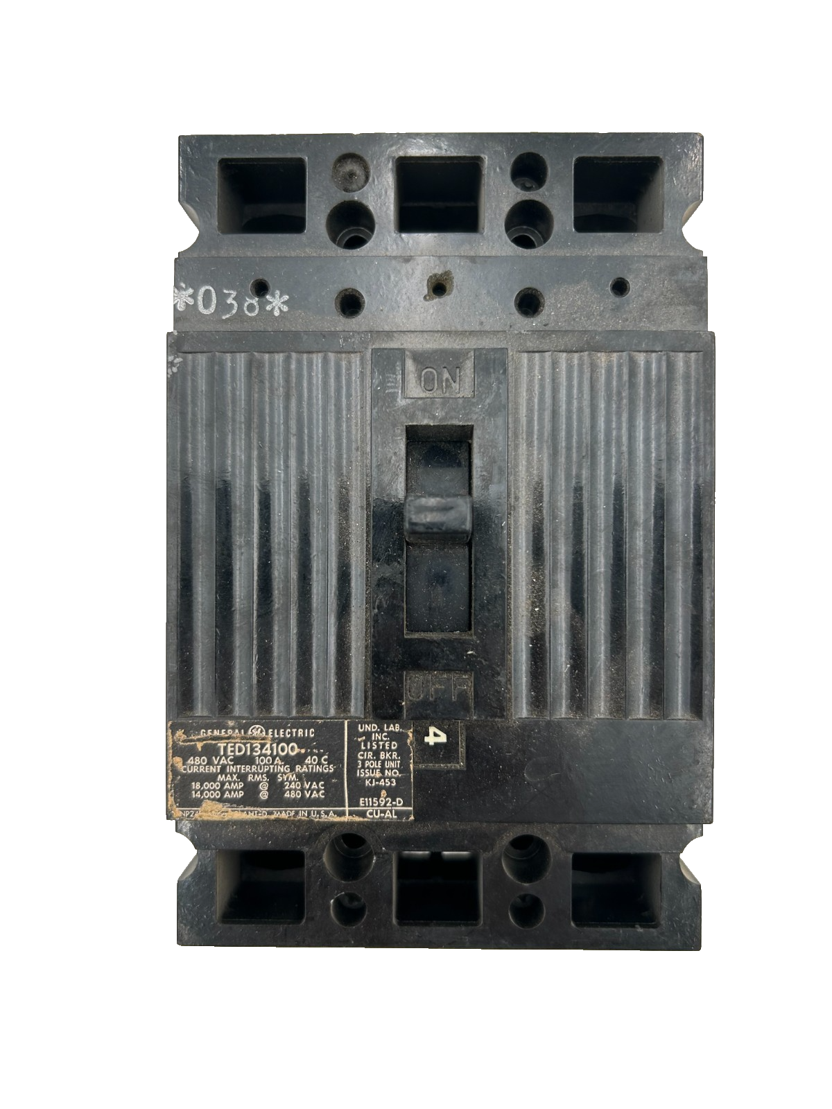 GE TED134100 Circuit Breaker 100A 3Pole 480VAC – RoboMachIndustrial